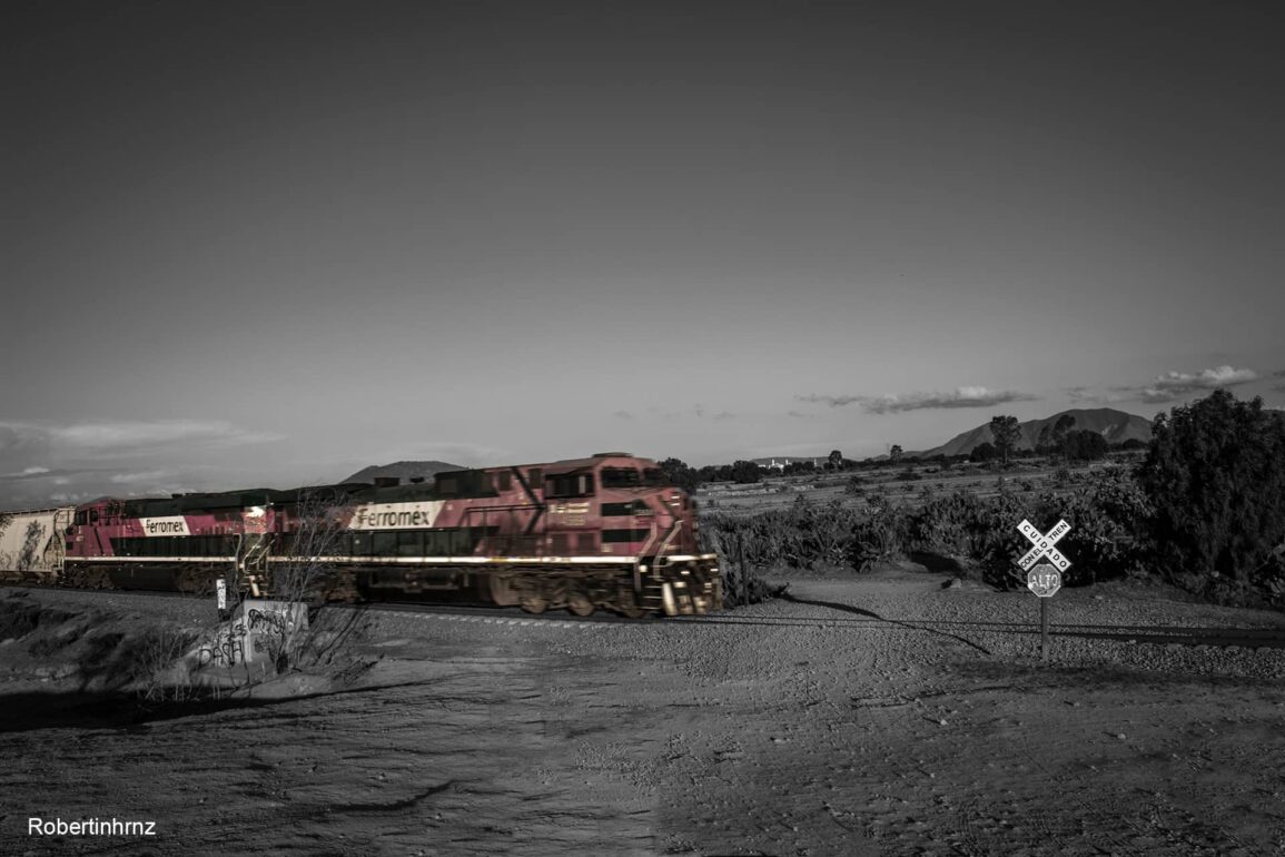 El imponente ferrocarril mexicano — Hermeneutas